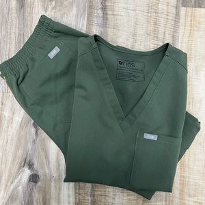 Figs | Pants & Jumpsuits | Figs Moss Scrub Set | Poshmark